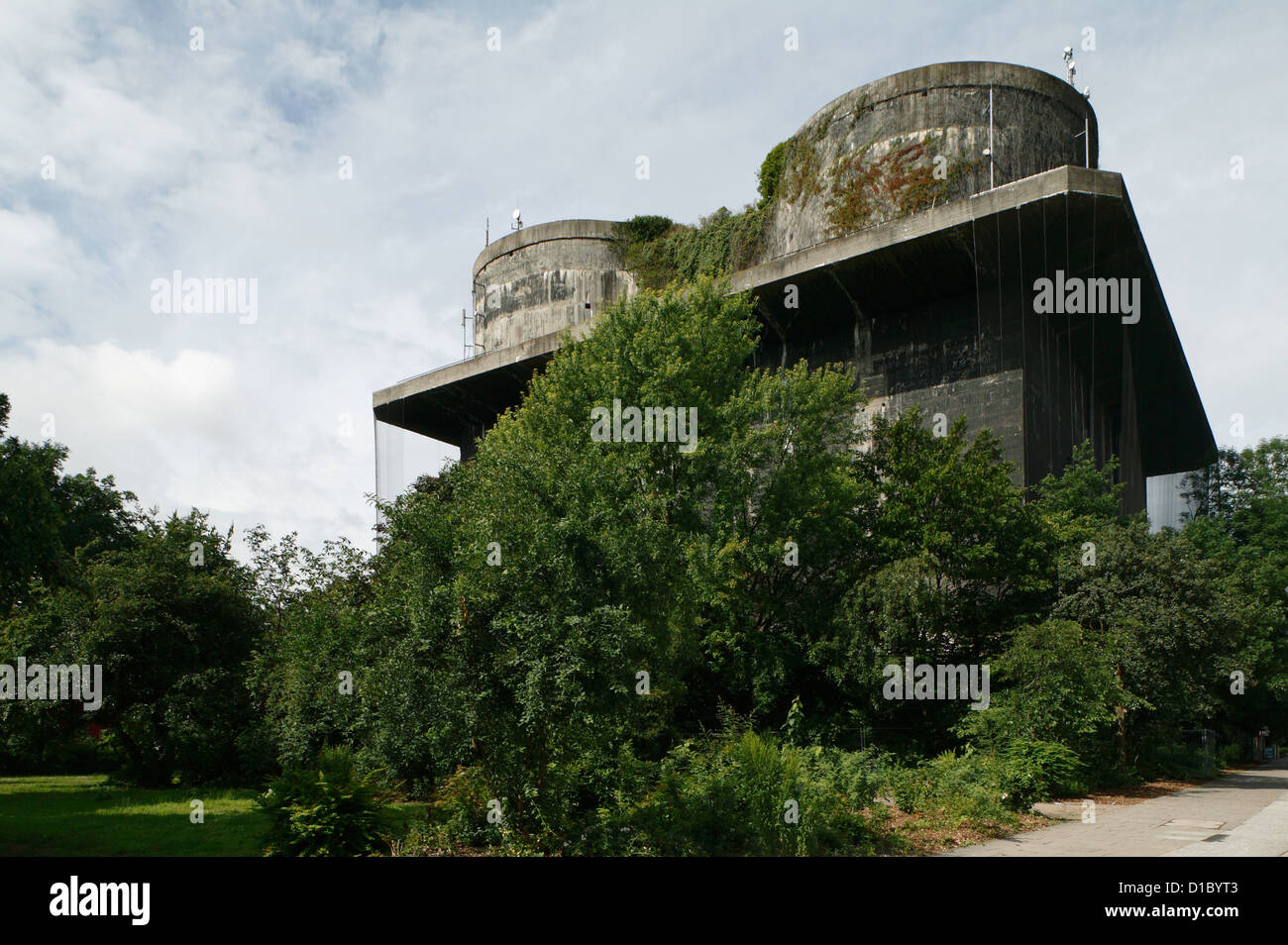 Zivilschutzbunker horizontal -Fotos und -Bildmaterial in hoher ...
