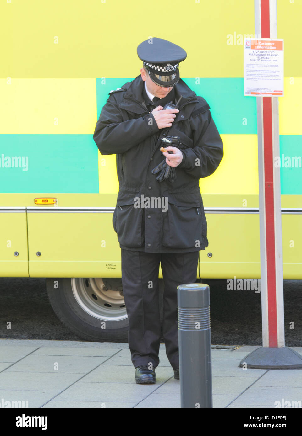 Britische Polizeigewalt Stockfotos und -bilder Kaufen - Alamy