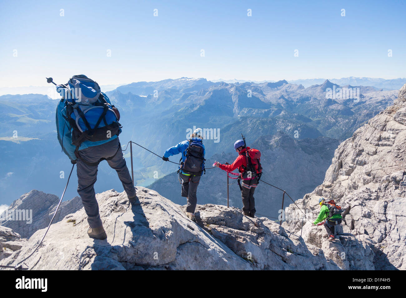 Bergsteiger, die Überquerung der Watzmann, Berchtesgadener Alpen ... Bergsteiger, die Überquerung der Watzmann, Berchtesgadener Alpen ...