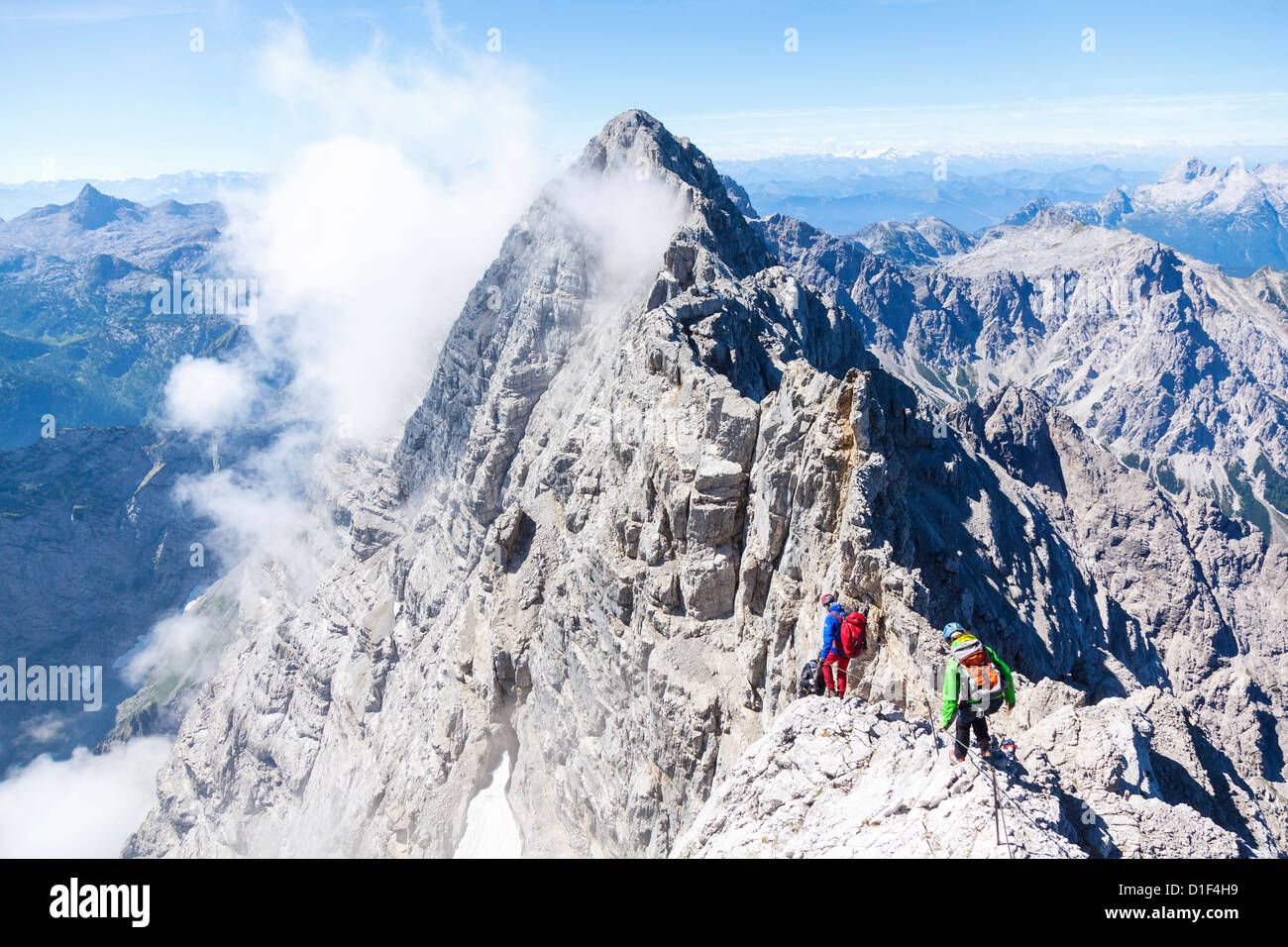 Bergsteiger, die Überquerung der Watzmann, Berchtesgadener Alpen ... Bergsteiger, die Überquerung der Watzmann, Berchtesgadener Alpen ...