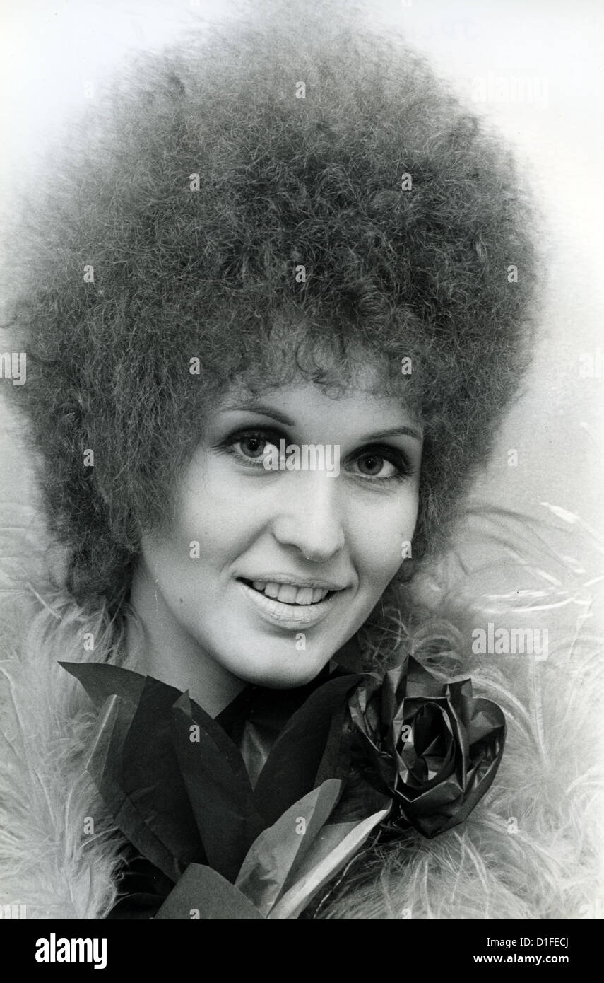 JULIE DRISCOLL UK-Pop-Sängerin im November 1967 Stockfotografie - Alamy