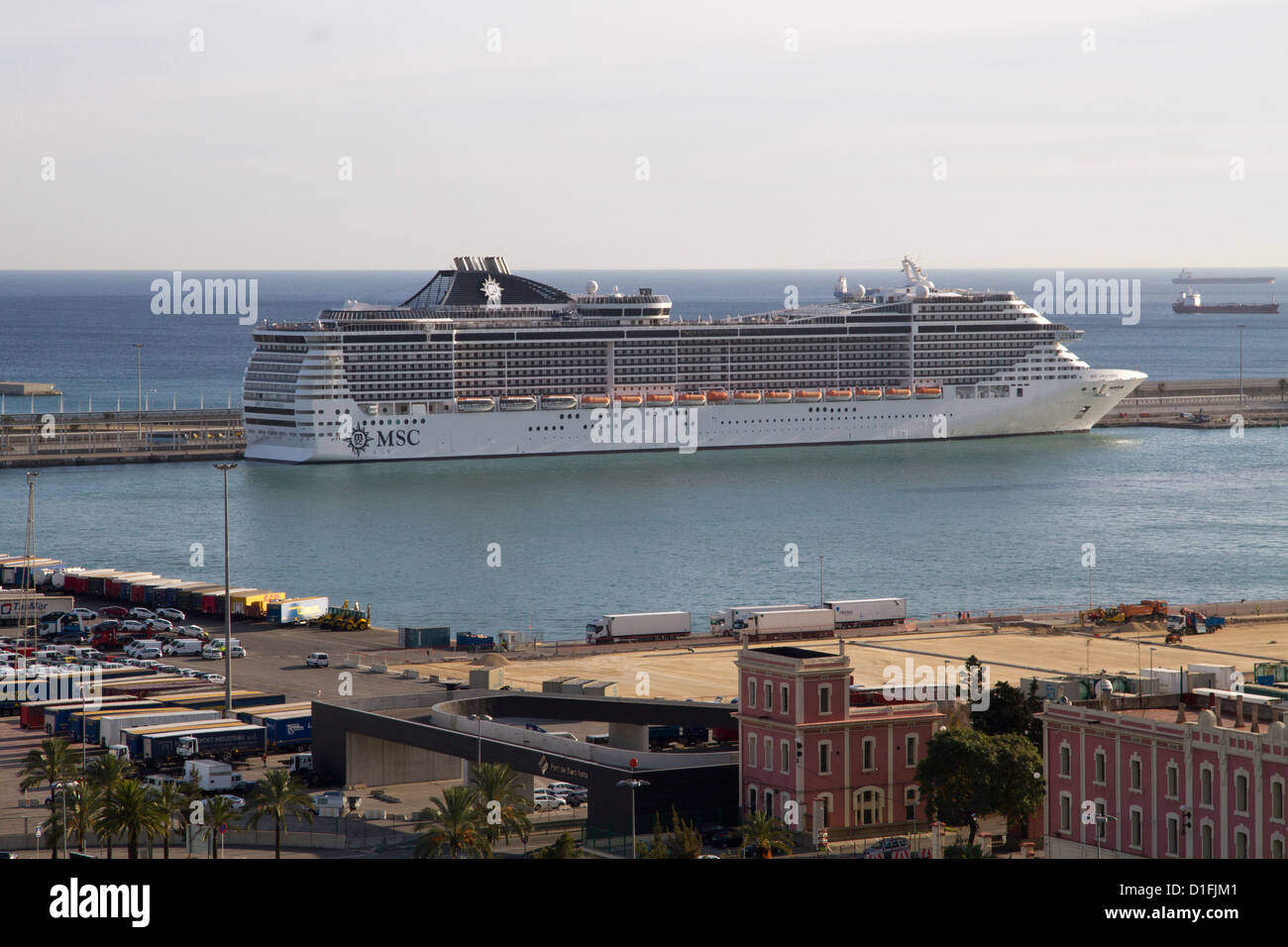 Msc Cruise Ship Stockfotos und -bilder Kaufen - Alamy