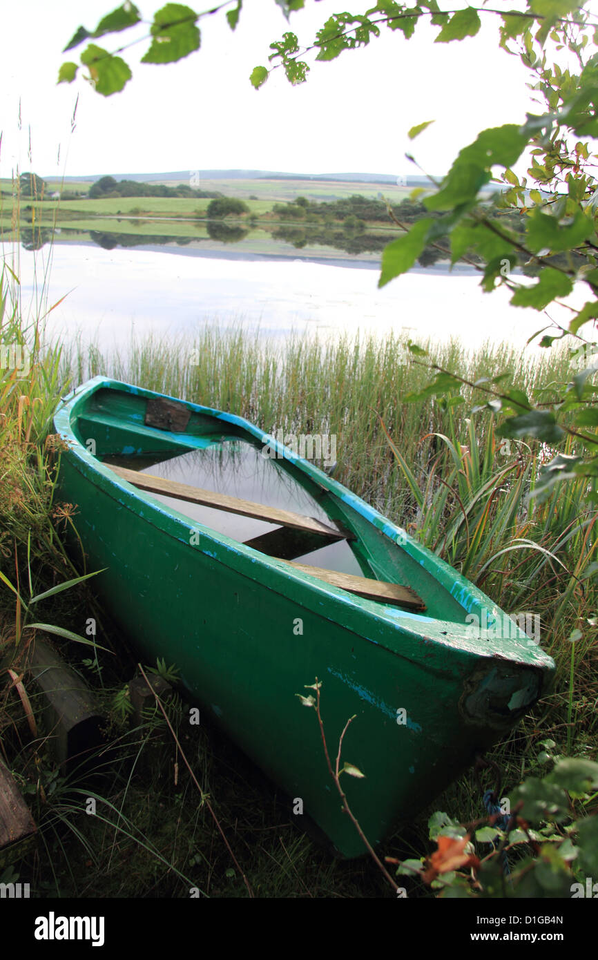 Das boot ist voll -Fotos und -Bildmaterial in hoher Auflösung – Alamy