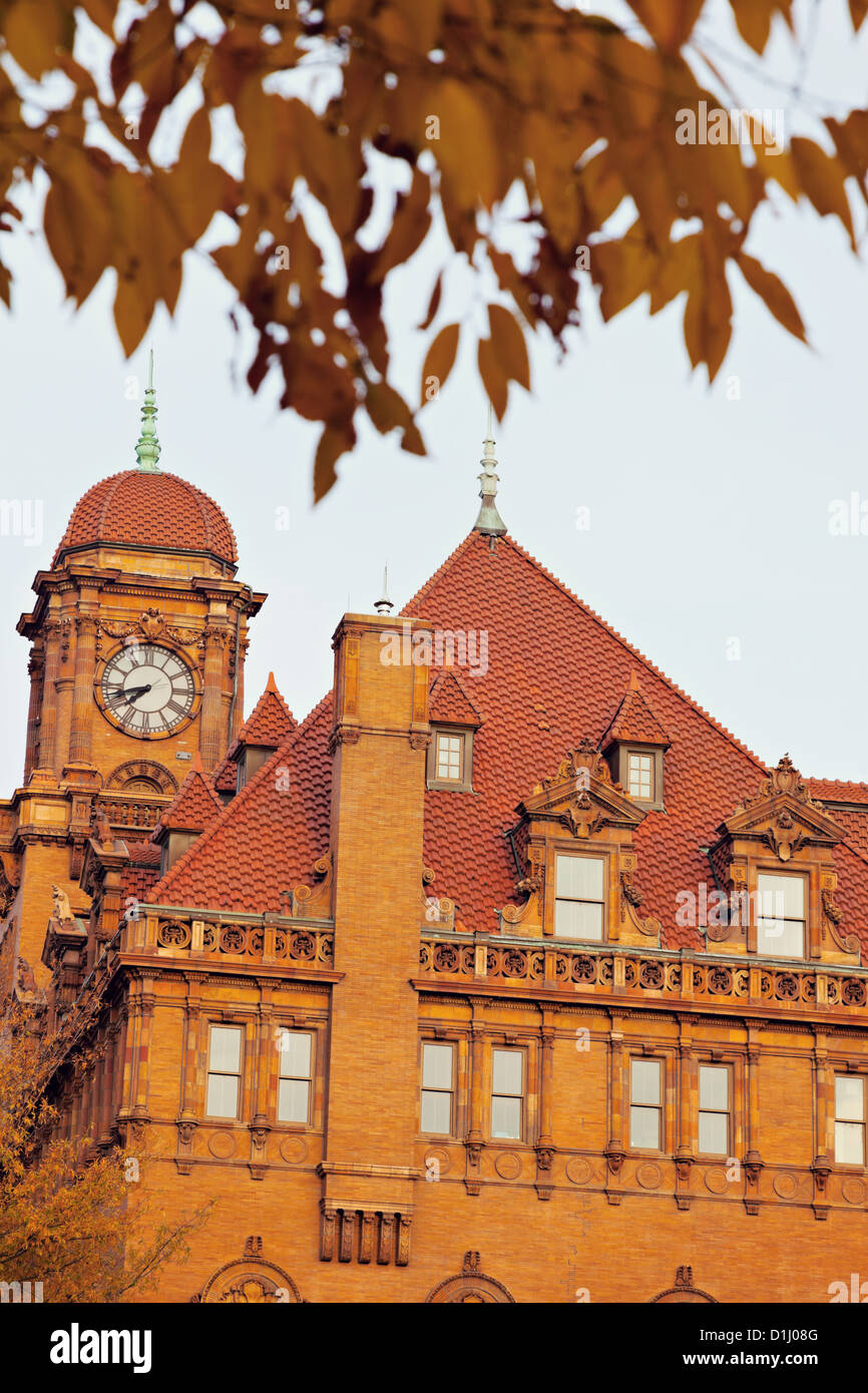 Train station clock -Fotos und -Bildmaterial in hoher Auflösung – Alamy