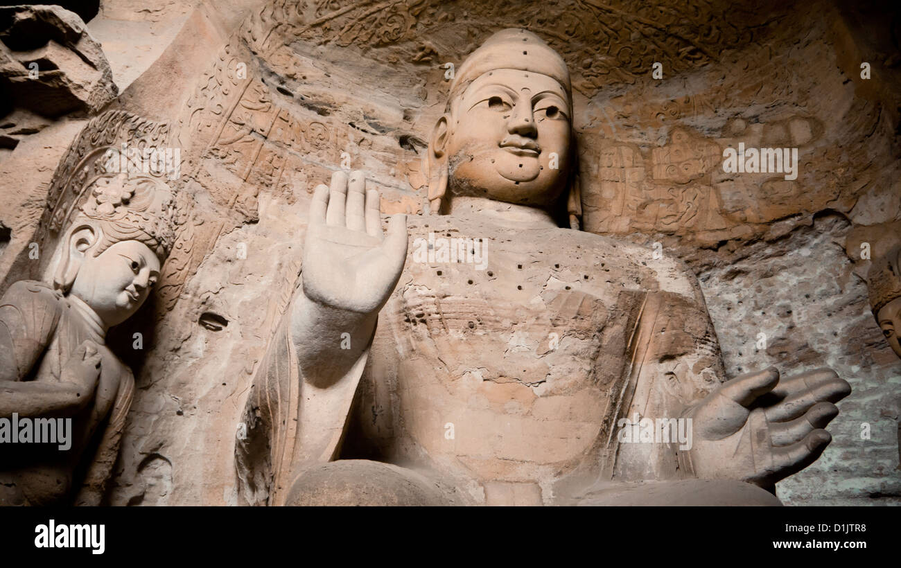 Buddha-Statuen in Yungang Grotten ist eines der größten - Skala alten ...