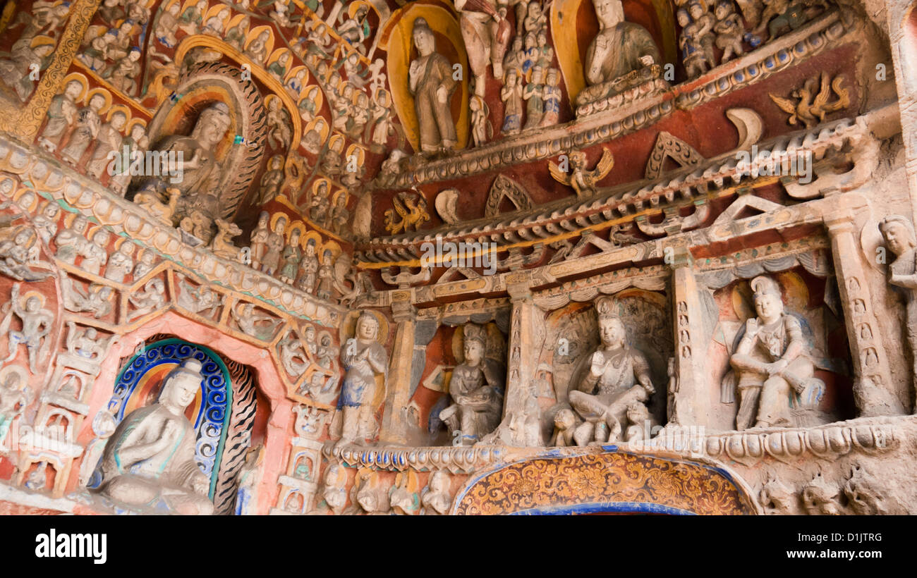 Buddha-Statuen in Yungang Grotten ist eines der größten - Skala alten ...
