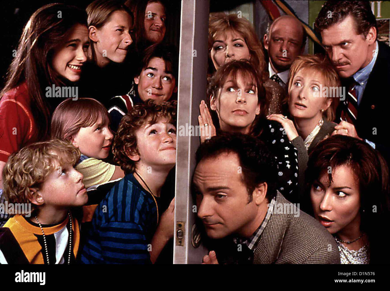 Hausarrest Hausarrest Linke Seite, von Links Oben: Brooke Figler ...