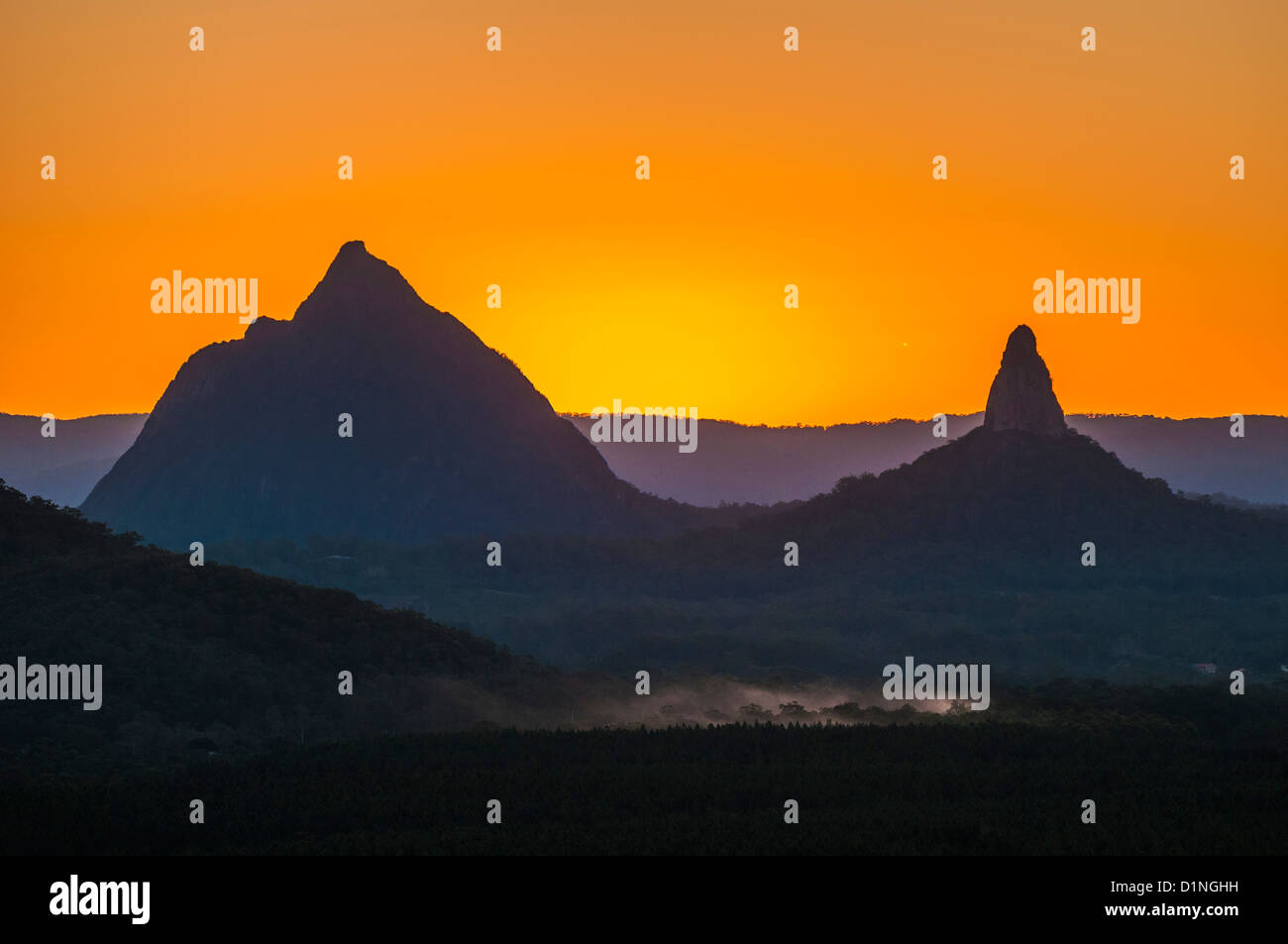 Berge landschaft australien -Fotos und -Bildmaterial in hoher Auflösung ...