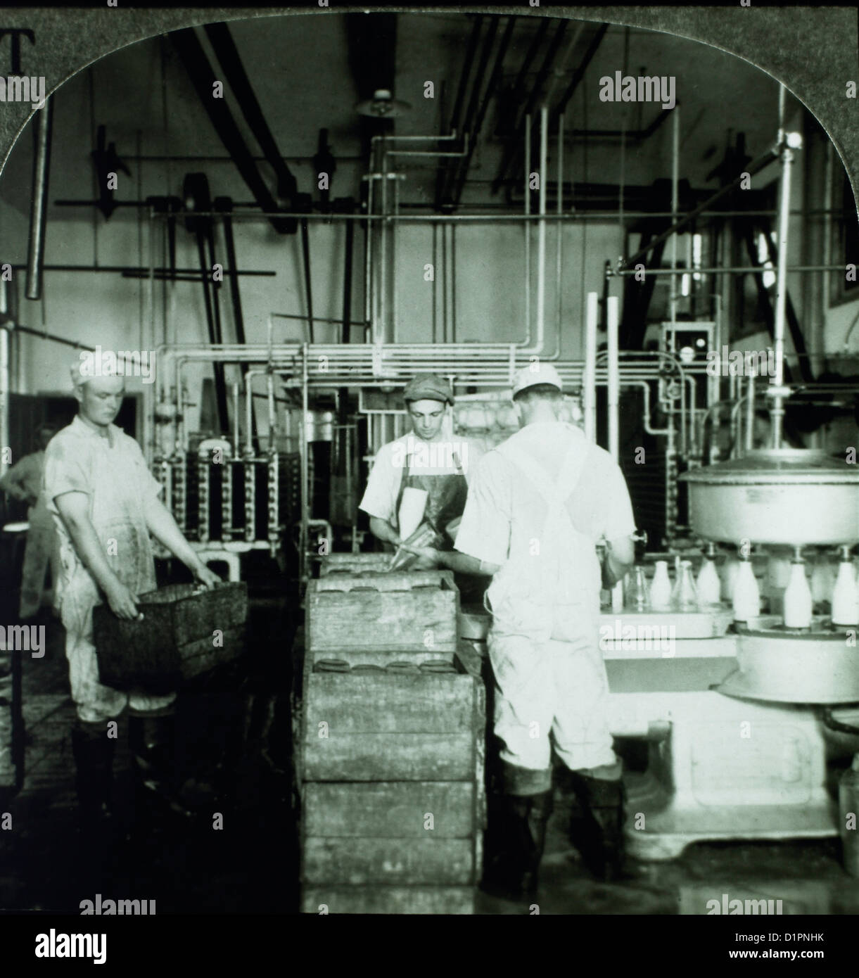 Factory Workers 1900 Stockfotos und -bilder Kaufen - Alamy