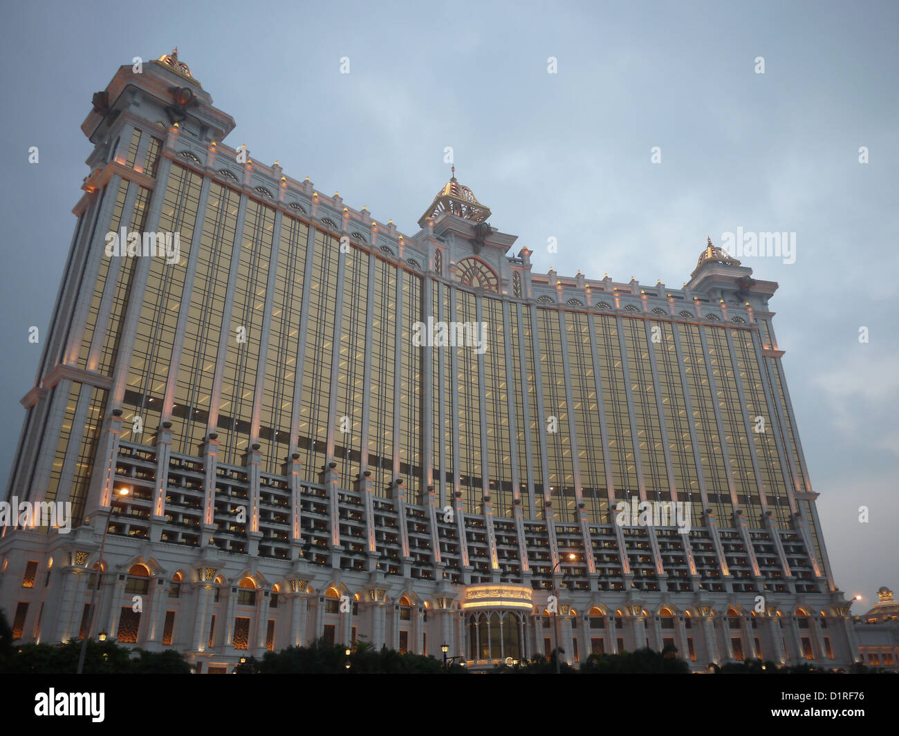 Galaxie resort -Fotos und -Bildmaterial in hoher Auflösung – Alamy