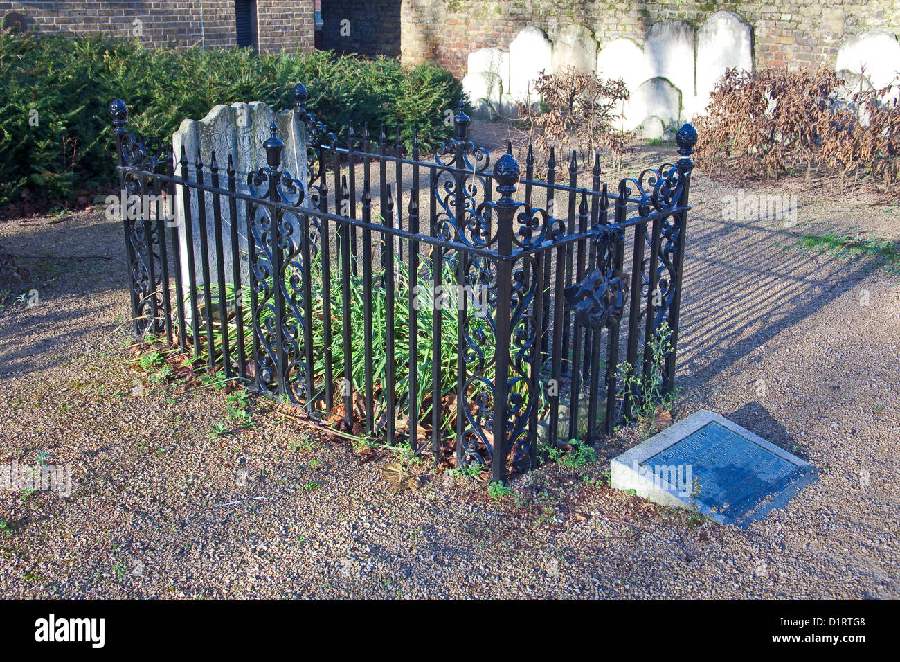 London, Islington das Grab von Joseph Grimaldi in Joseph Grimaldi Park ...