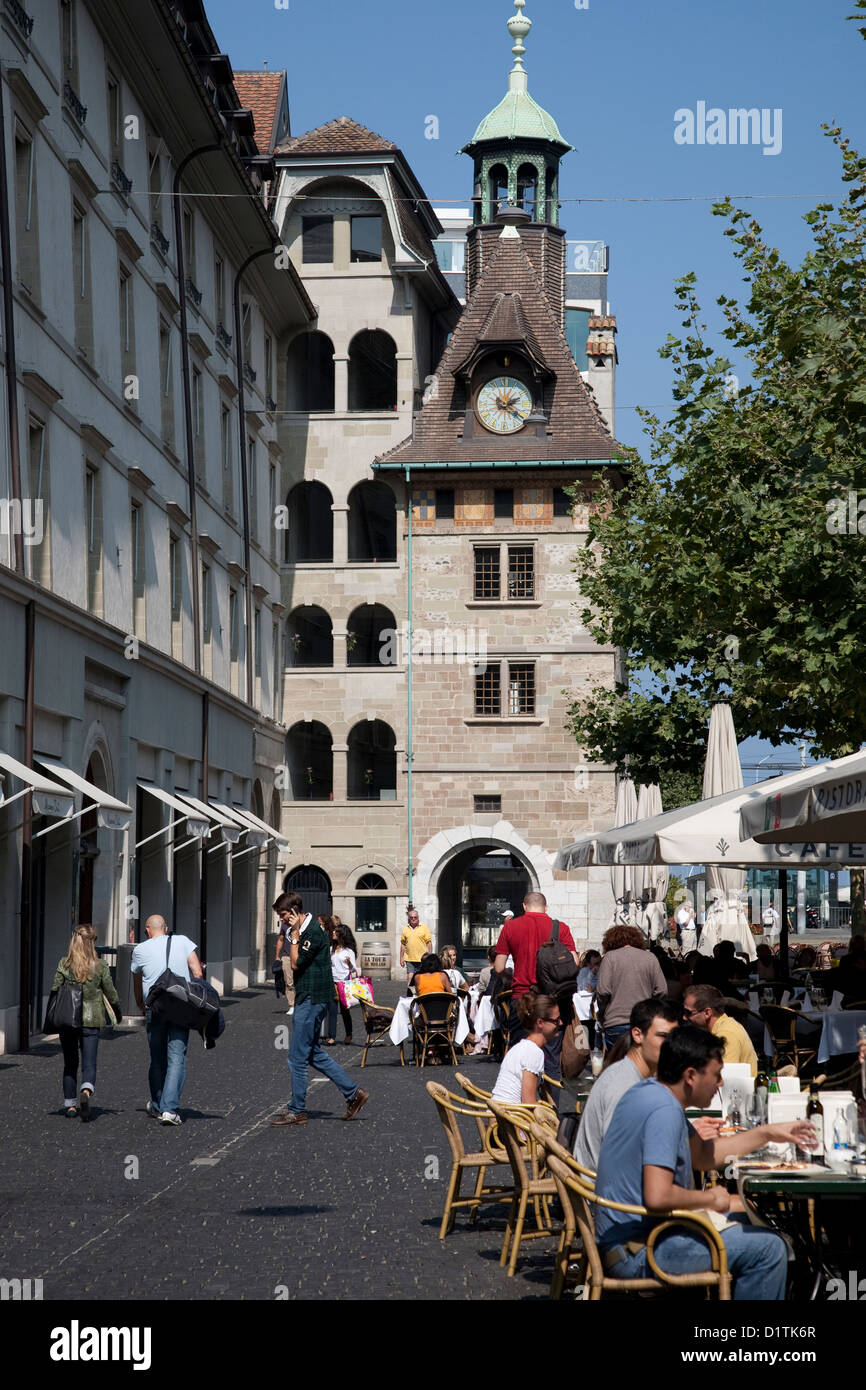 Molard tower -Fotos und -Bildmaterial in hoher Auflösung – Alamy