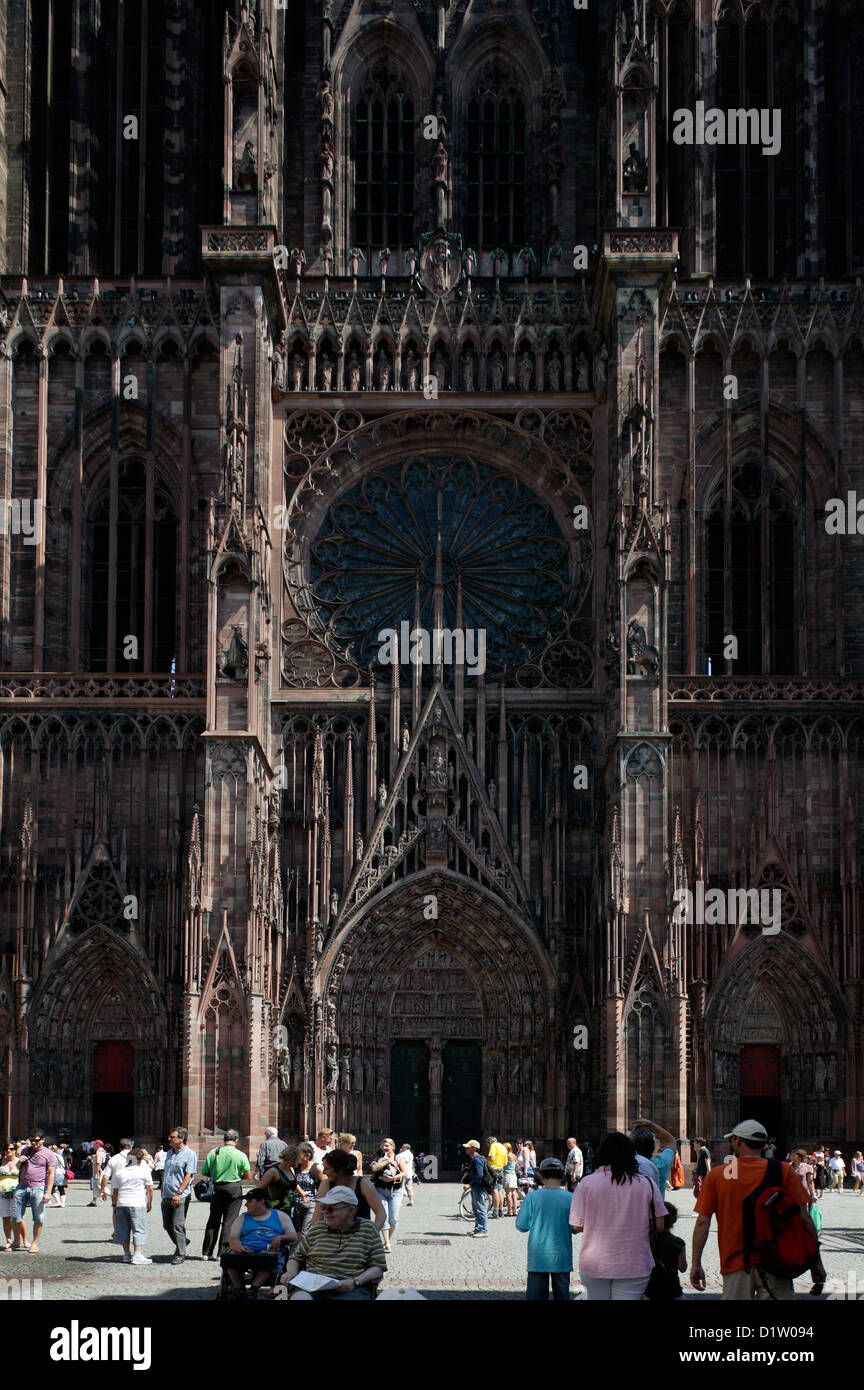 Strassburger muenster strasbourg -Fotos und -Bildmaterial in hoher ...