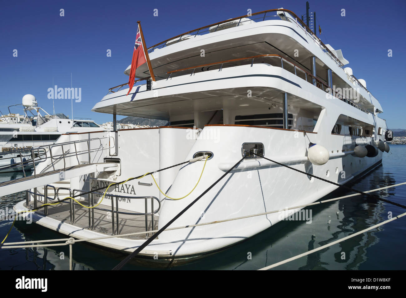 Spanien, Andalusien - Puerto Banus, Marbella. Luxus-Yacht-Marina-Hafen ...