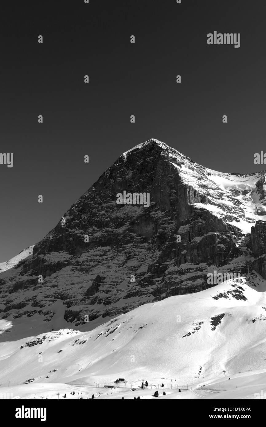 Eiger nordwand von gipfeln -Fotos und -Bildmaterial in hoher Auflösung ...