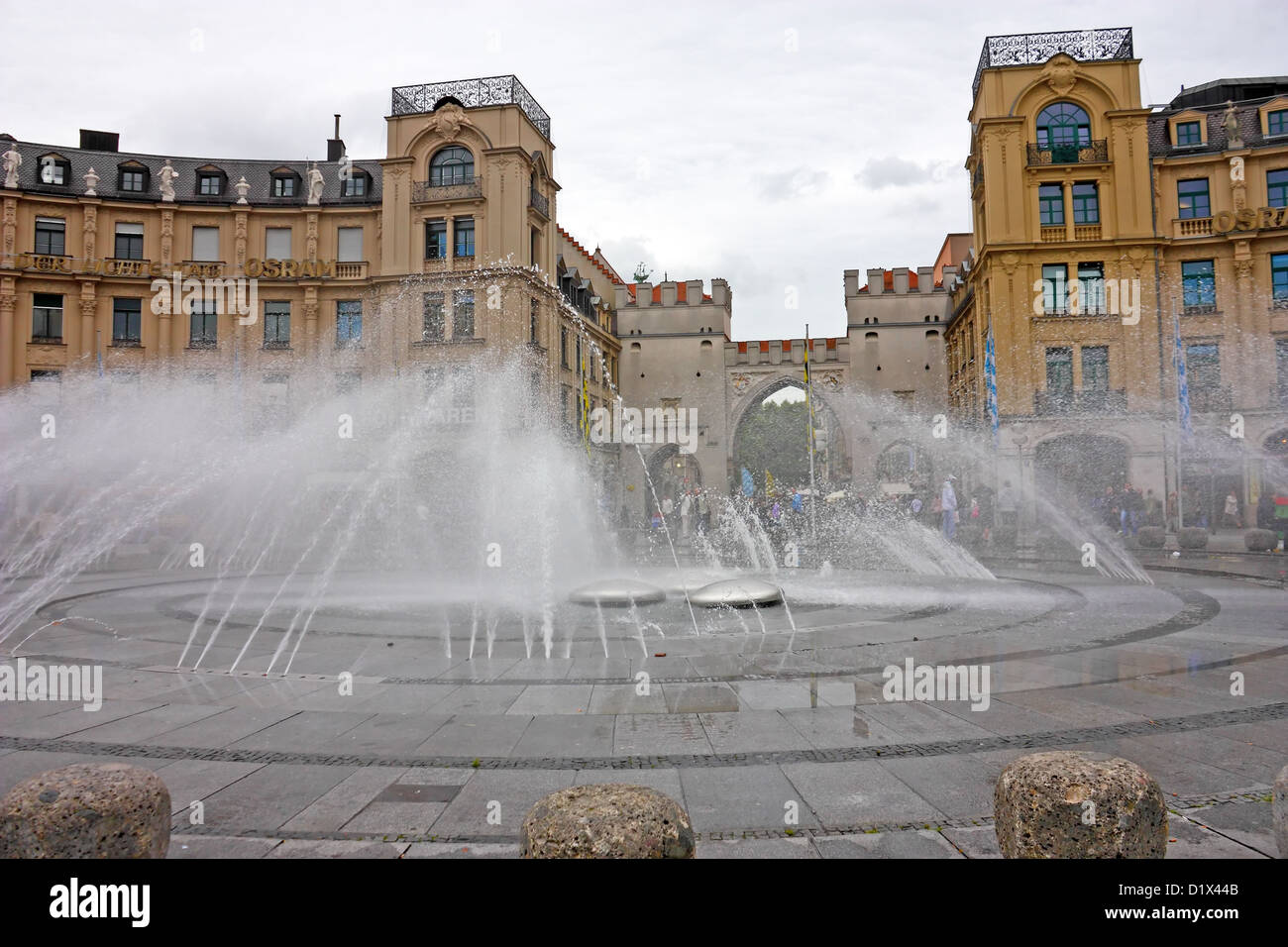 Karlsplatz stachus münchen -Fotos und -Bildmaterial in hoher Auflösung ...