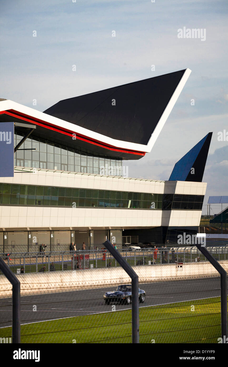 Silverstone wing -Fotos und -Bildmaterial in hoher Auflösung – Alamy