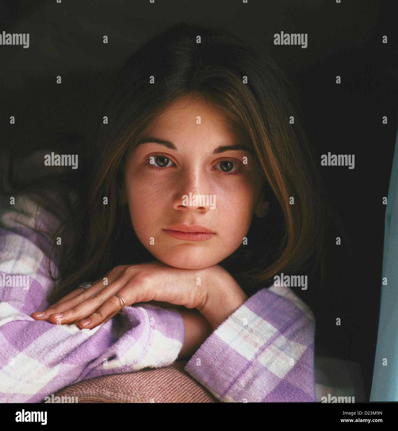 Gib mir meine kinder wieder -Fotos und -Bildmaterial in hoher Auflösung ...