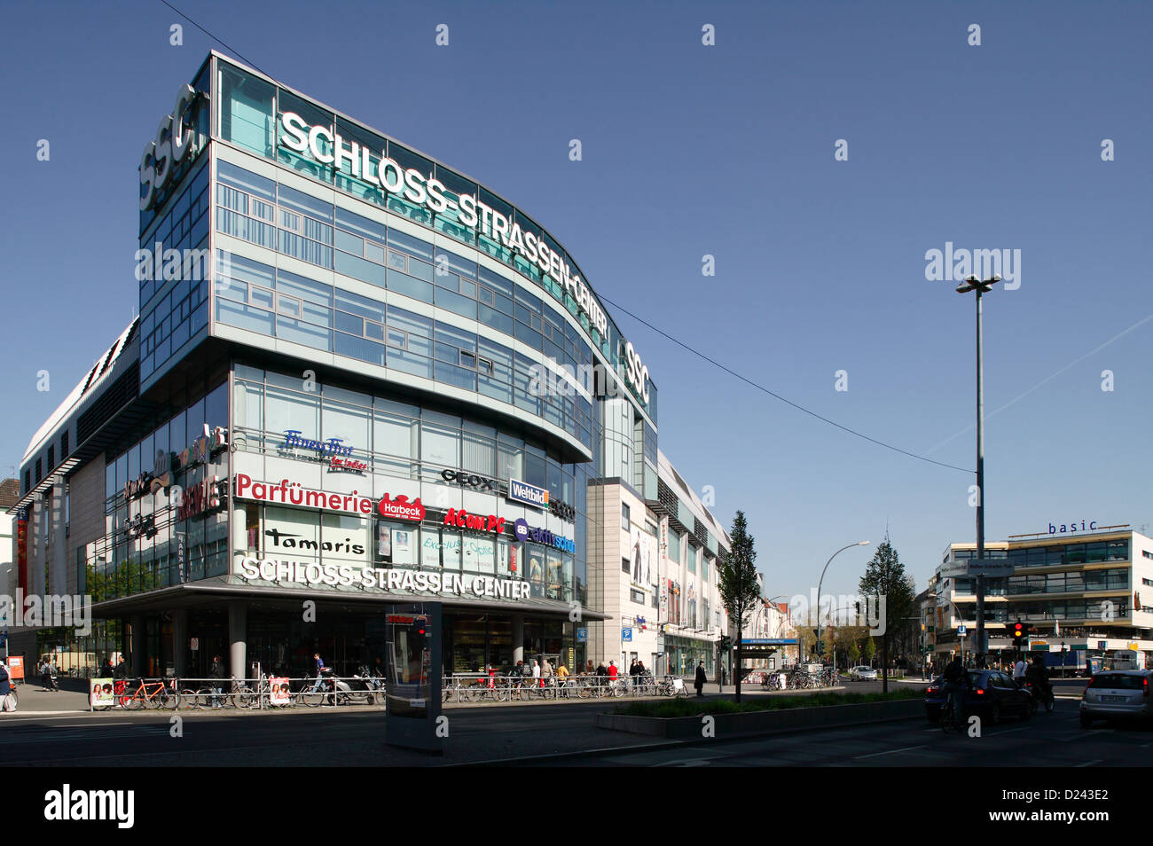 Shopping mall berlin steglitz schloss -Fotos und -Bildmaterial in hoher ...