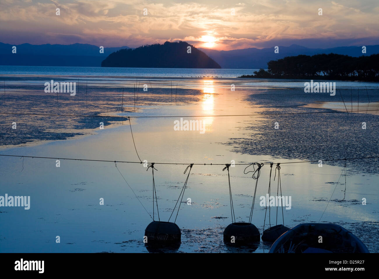 Sonnenuntergang am Biwa-See, Präfektur Shiga Stockfotografie - Alamy