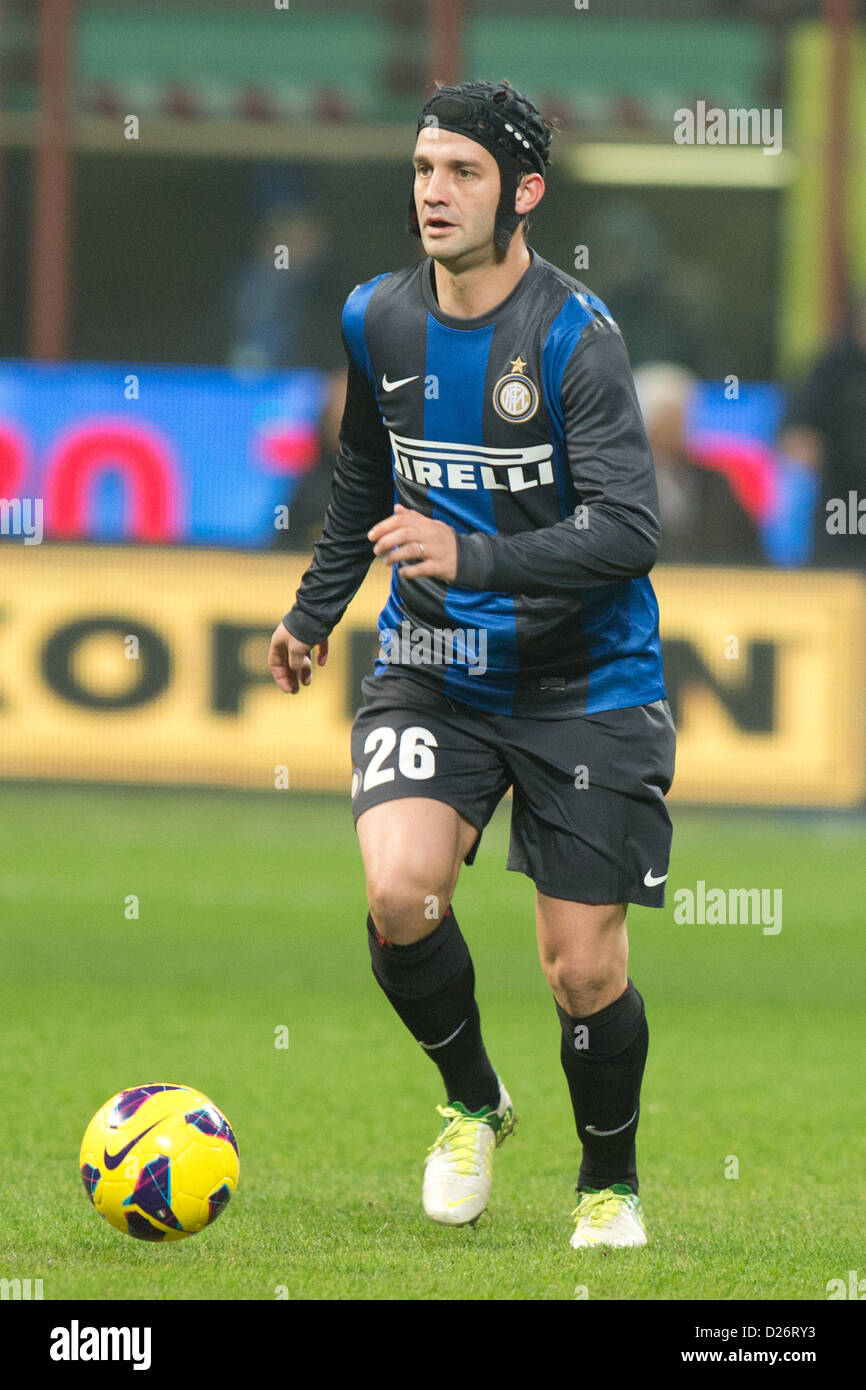 Cristian Chivu Of Inter Milan Stockfotos & Cristian Chivu Of Inter ...