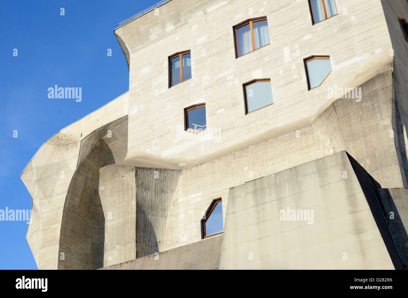 Goetheanum dornach exterior -Fotos und -Bildmaterial in hoher Auflösung ...