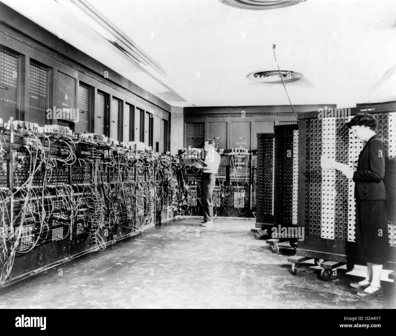 Historische computer -Fotos und -Bildmaterial in hoher Auflösung – Alamy