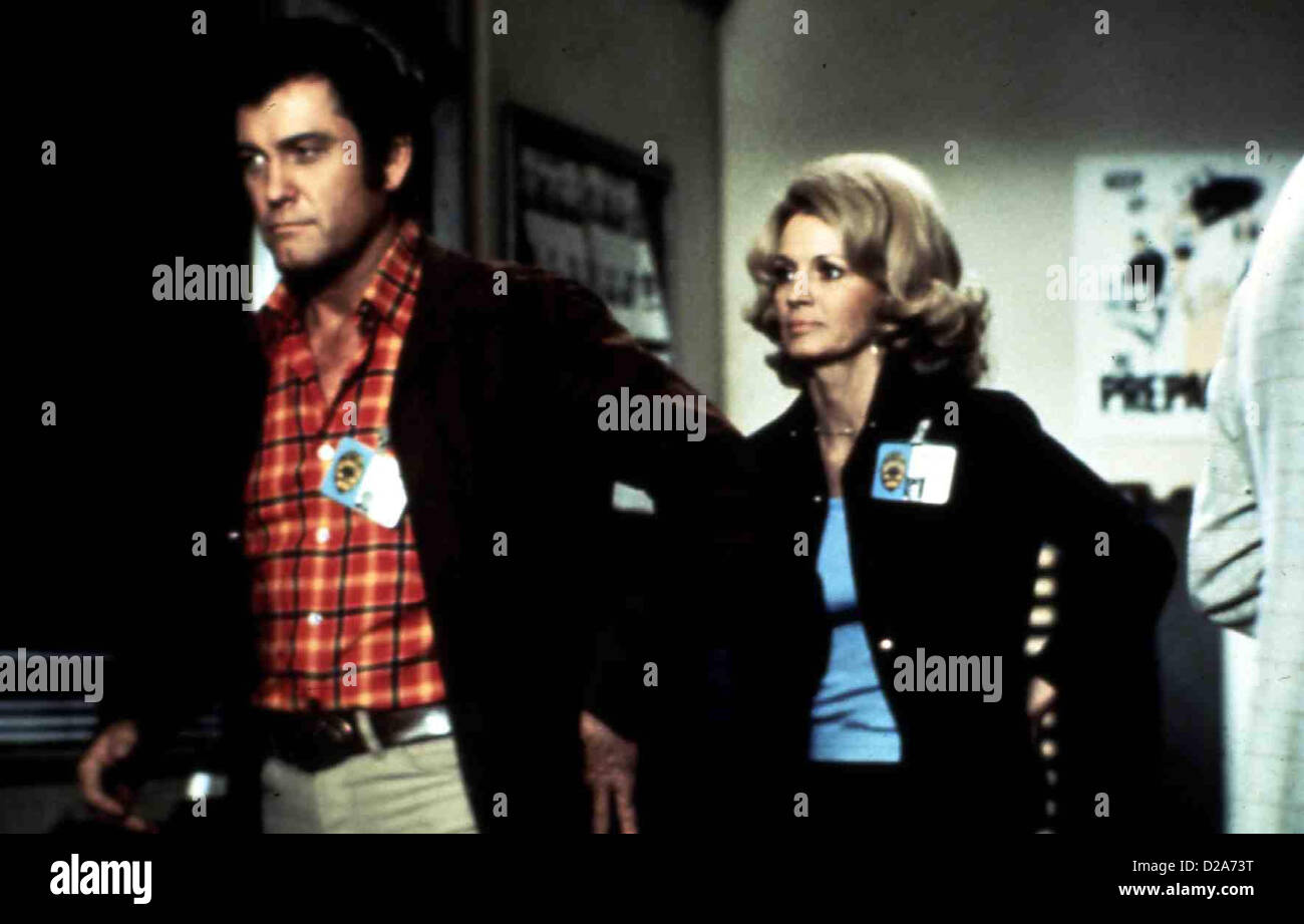 Make-Up Und Pistolen Polizei Frau Sgt. Bill Crowley (Earl Holliman ...
