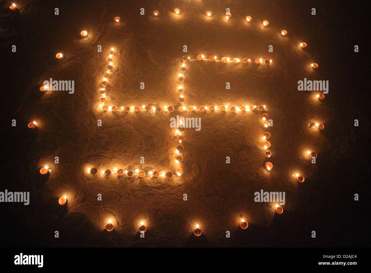 In der form flamme -Fotos und -Bildmaterial in hoher Auflösung – Alamy