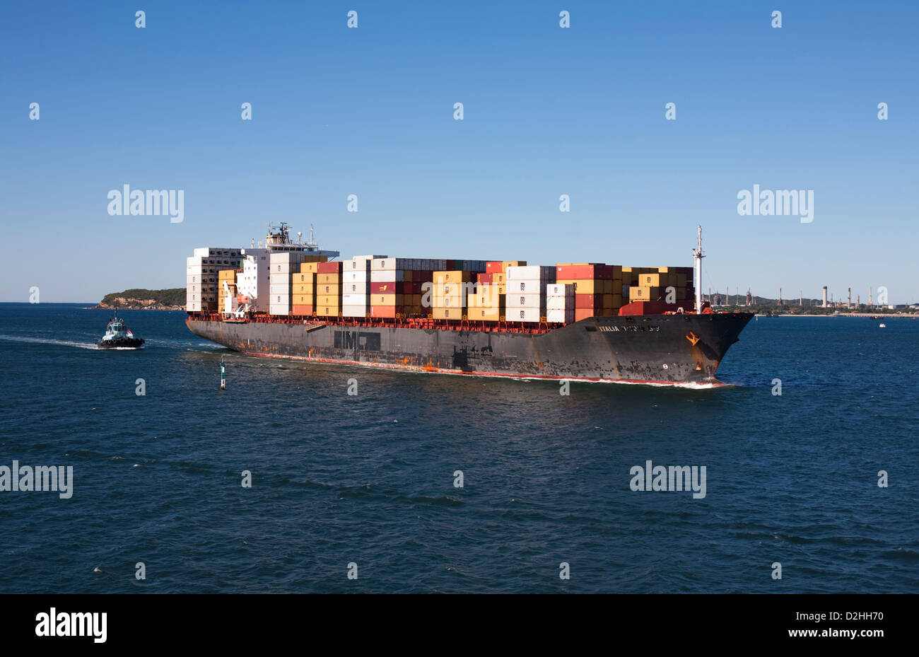 Schiff und schlepper -Fotos und -Bildmaterial in hoher Auflösung – Alamy