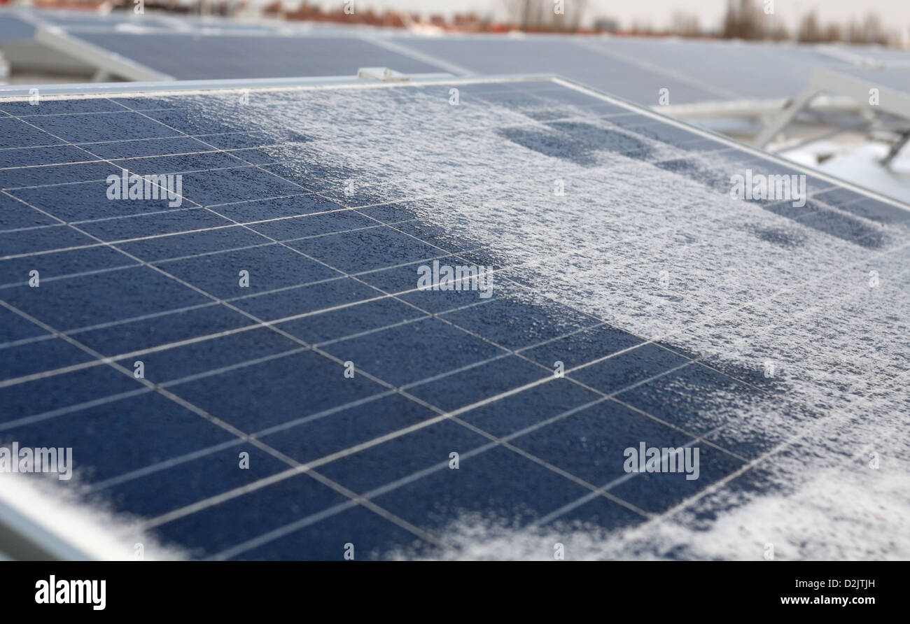 Photovoltaik freianlage deutschland -Fotos und -Bildmaterial in hoher Auflösung – Alamy