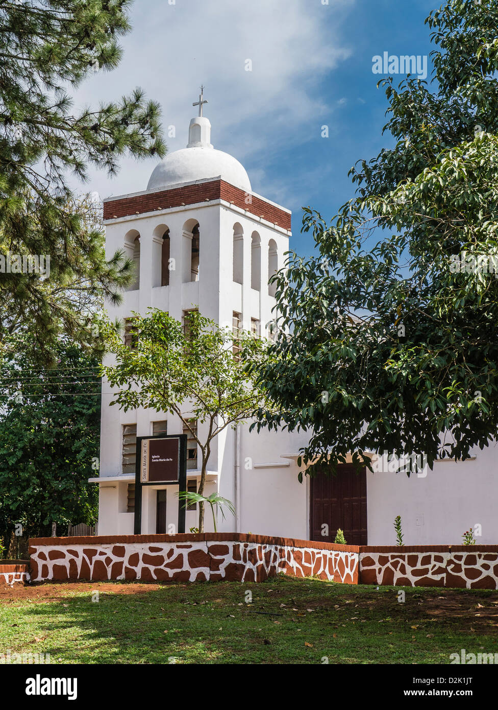 Katholische Kirche in Paraguay, Kirche Santa María de Fe ...