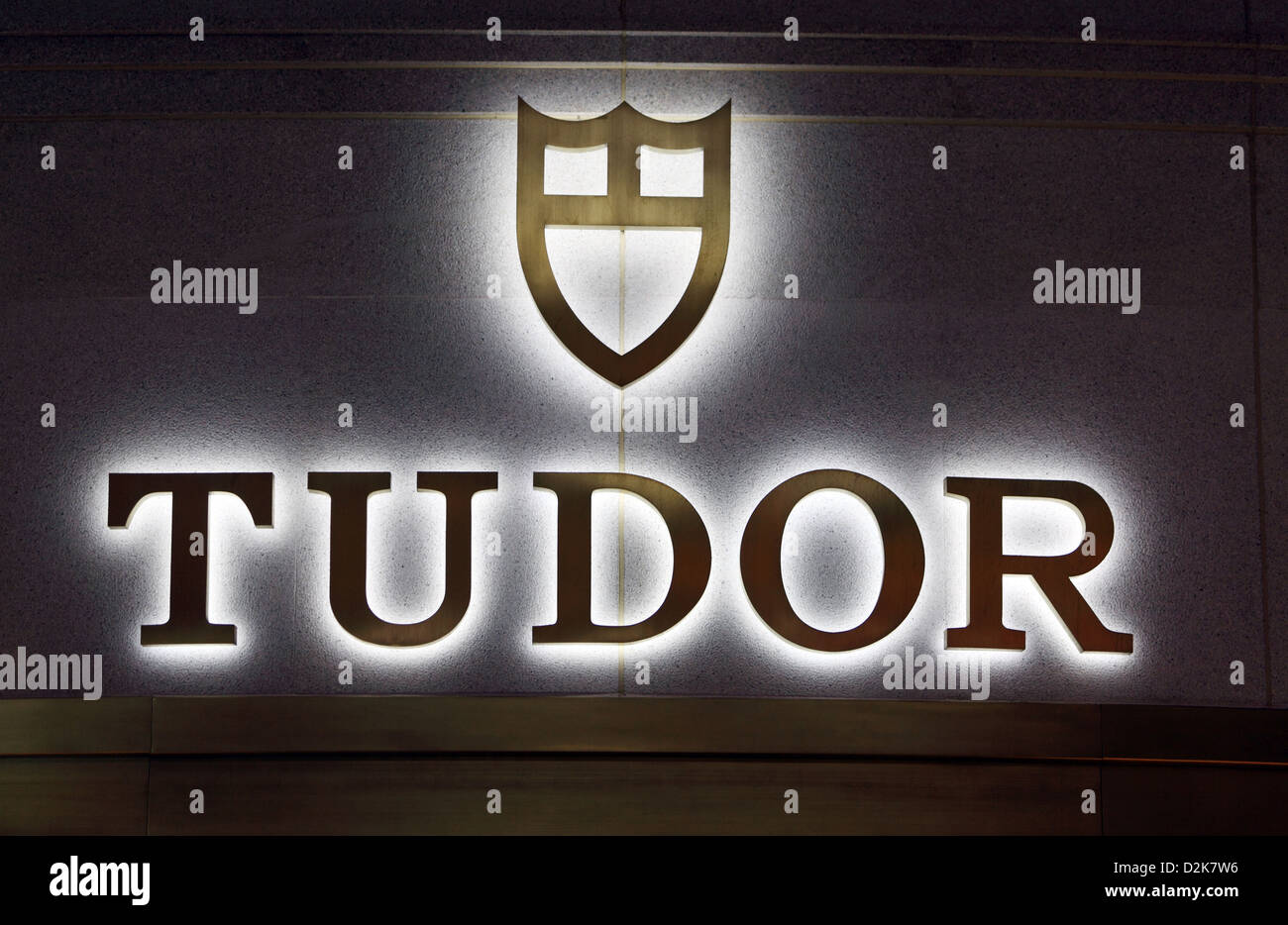 Tudor logo -Fotos und -Bildmaterial in hoher Auflösung – Alamy