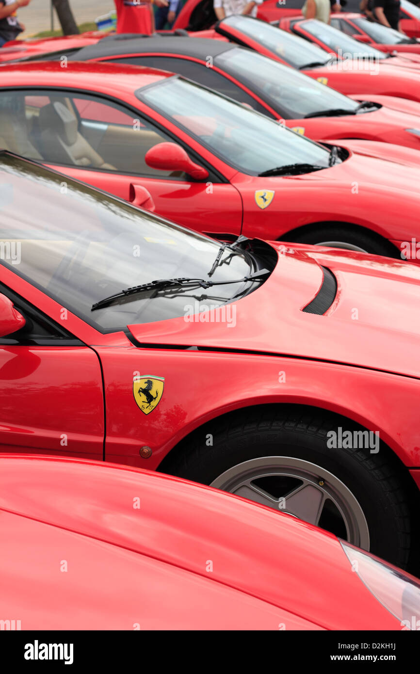 Ferrari rot -Fotos und -Bildmaterial in hoher Auflösung – Alamy
