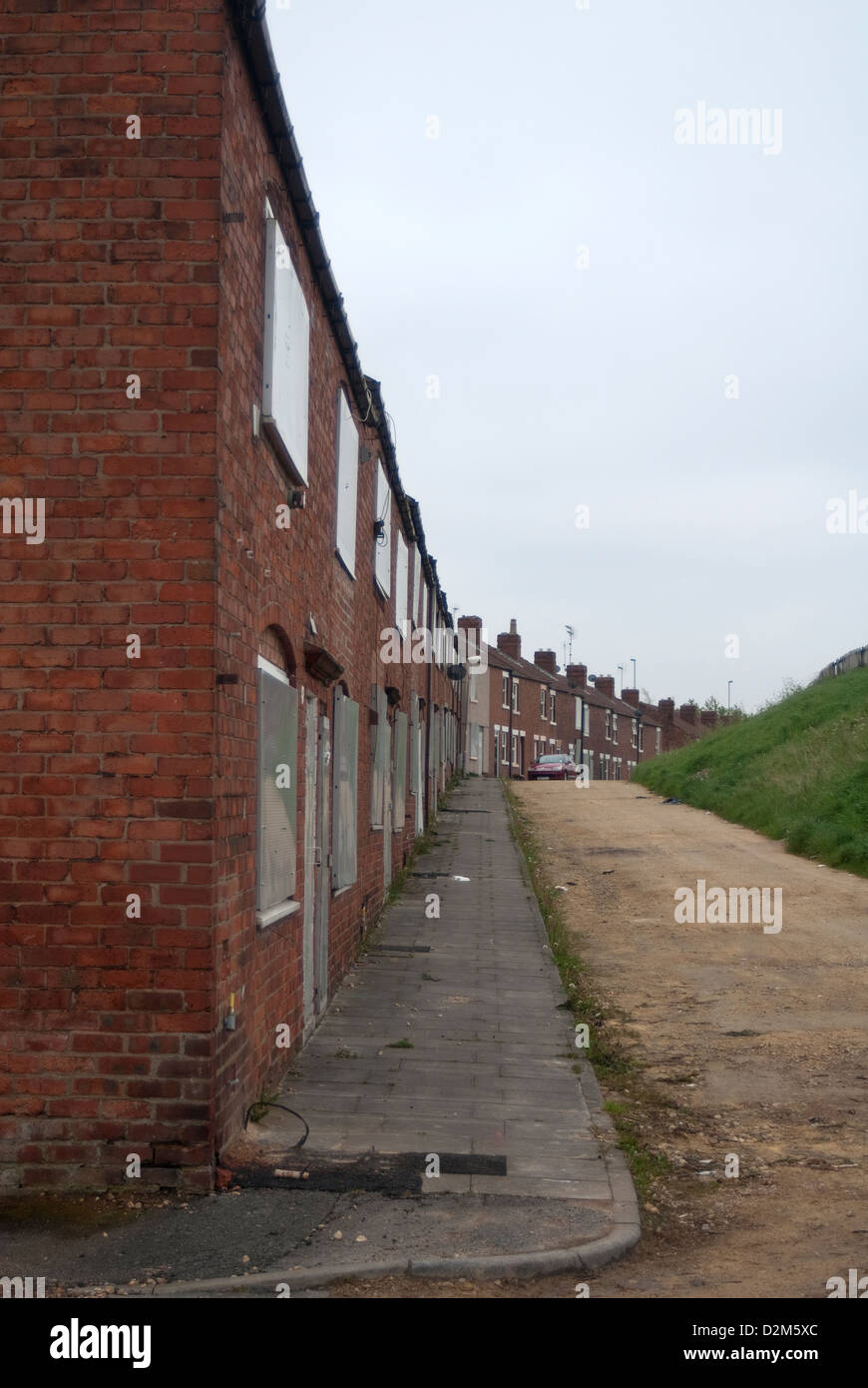Eine Reihe von ehemaligen Zeche Häuser an Bord und bereit für den ...