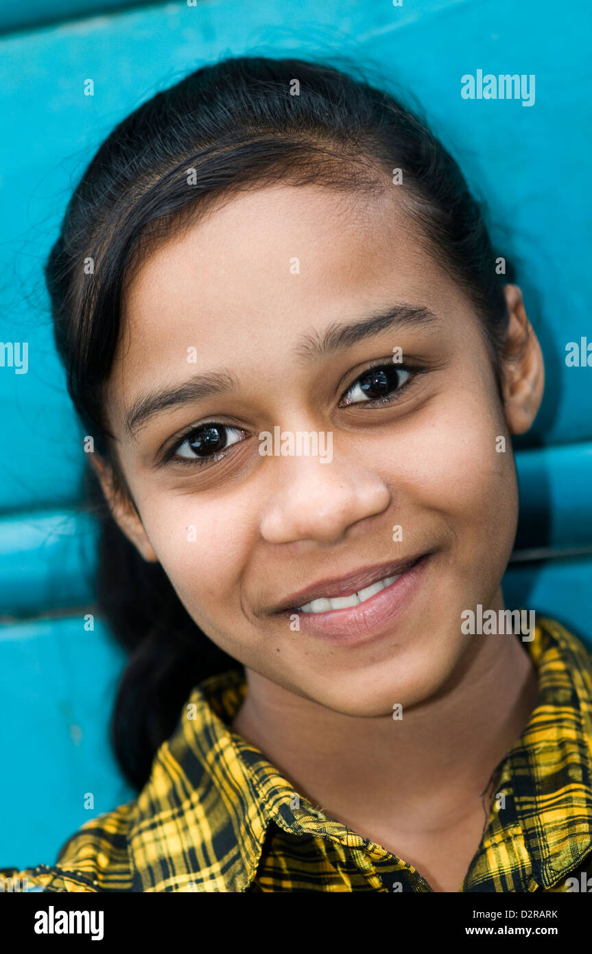Junges mauritisches gesicht -Fotos und -Bildmaterial in hoher Auflösung – Alamy