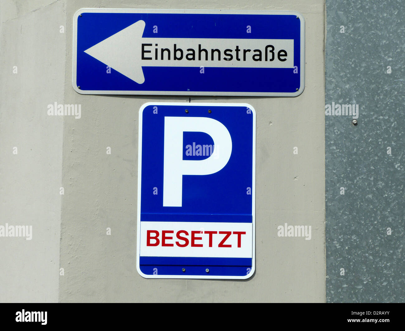Deutsches straßenschild Stockfotos und -bilder Kaufen - Alamy