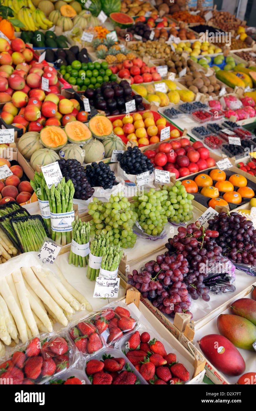 München, Deutschland, stehen die Frucht am Viktualienmarkt ...