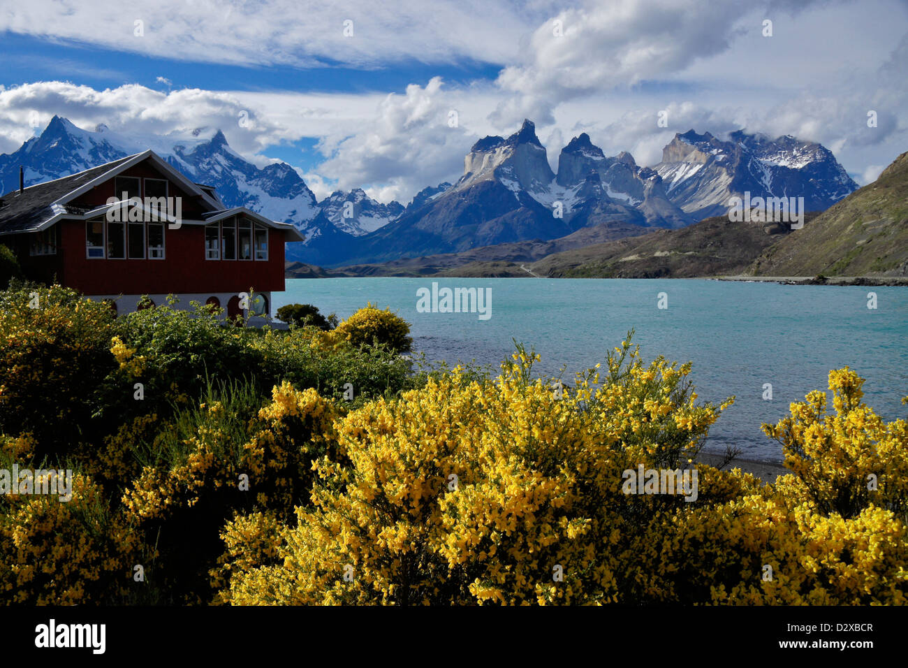 Hosteria Pehoe am Lago Pehoe, Los Cuernos und Paine Grande ...
