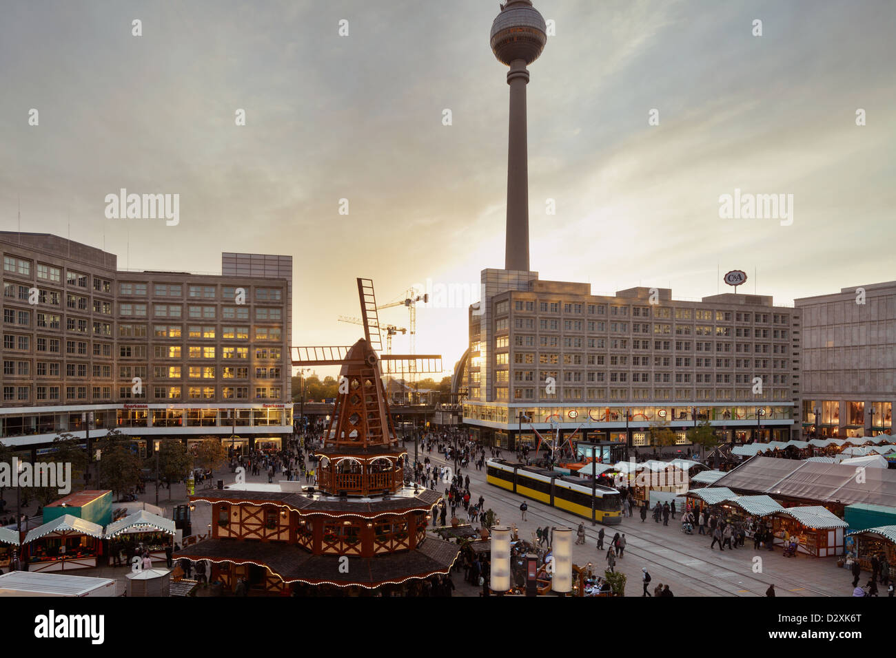 Oktoberfest berlin -Fotos und -Bildmaterial in hoher Auflösung – Alamy