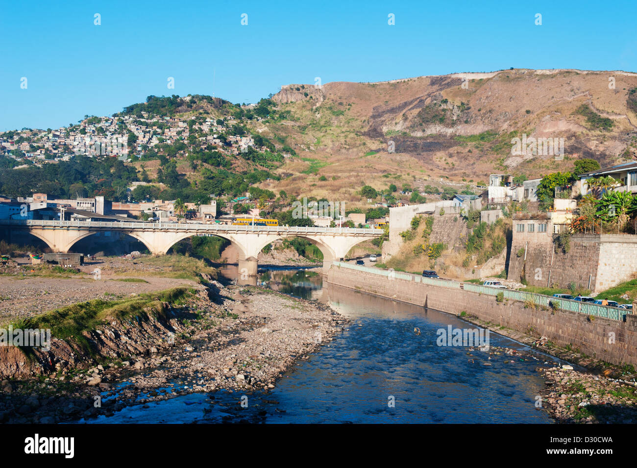 Honduras slums -Fotos und -Bildmaterial in hoher Auflösung – Alamy