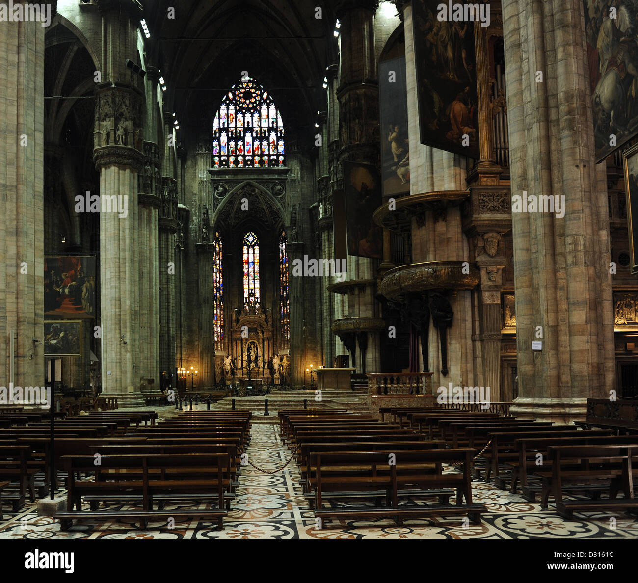 Geometrische polychromie -Fotos und -Bildmaterial in hoher Auflösung – Alamy