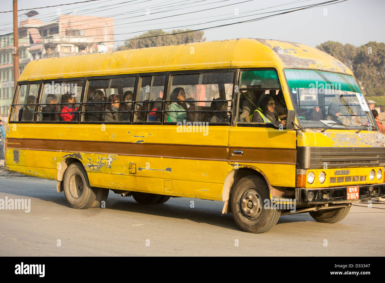 Nepal Bus Stockfotos und -bilder Kaufen - Alamy