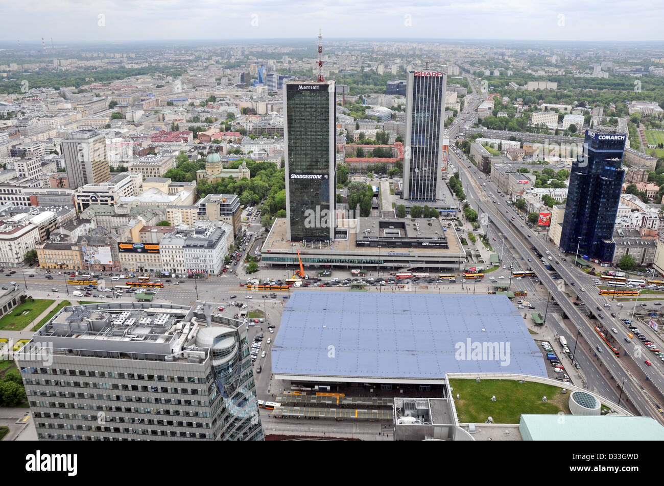 Warschau-Ansicht mit Zlote Tarasy shopping mall, Warschauer ...