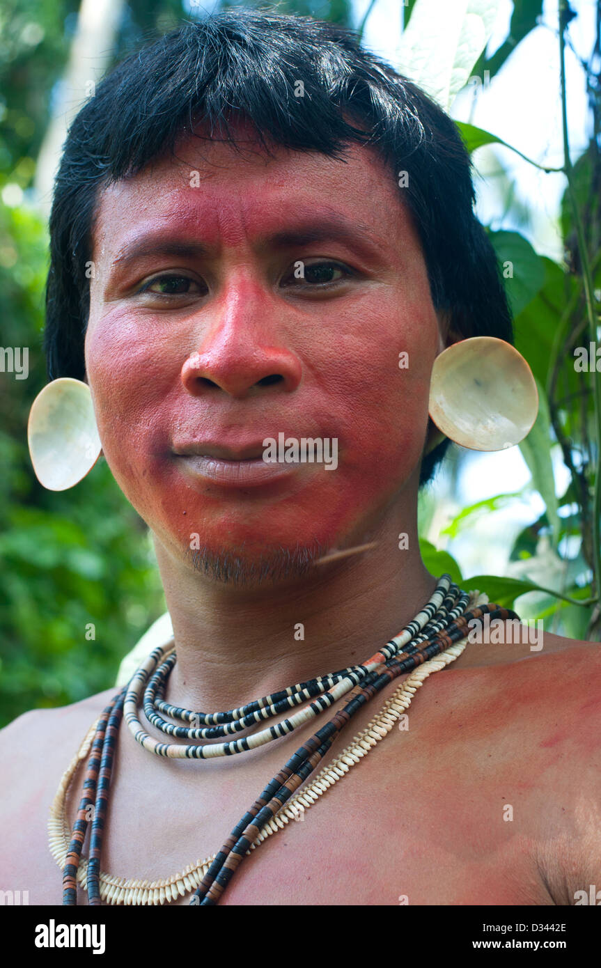 Ear shells -Fotos und -Bildmaterial in hoher Auflösung – Alamy