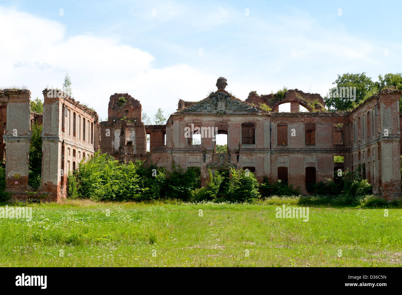 Kamieniec palast -Fotos und -Bildmaterial in hoher Auflösung – Alamy