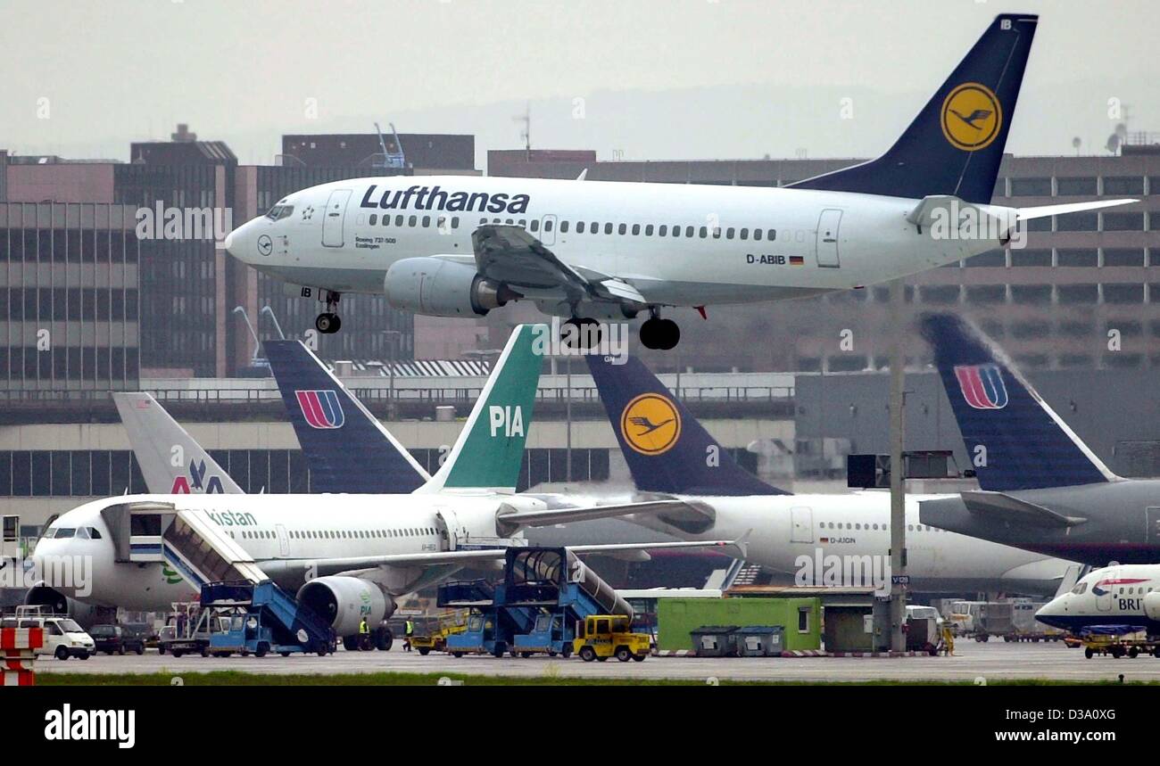 Wirtschaft business finance ebf transport flugzeug flughafen flugzeug ...