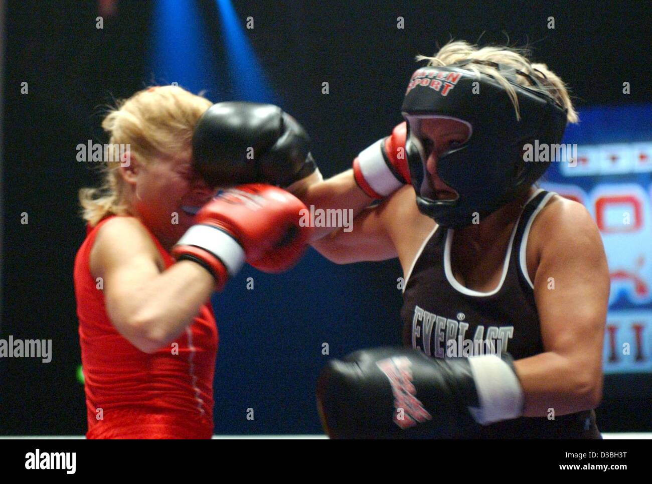 Samantha fox singer -Fotos und -Bildmaterial in hoher Auflösung – Alamy