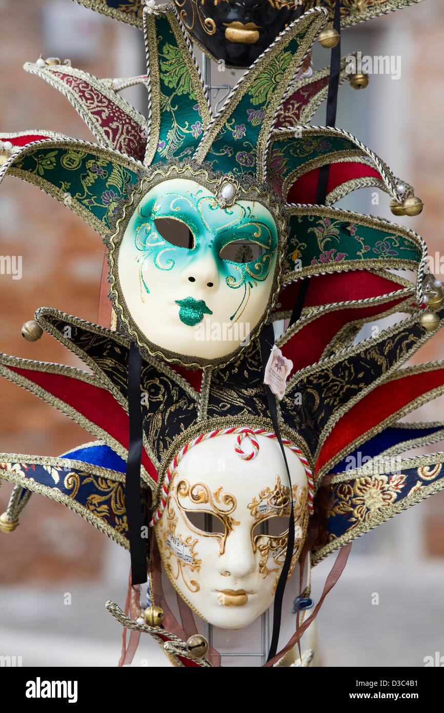 Venezianische masken im laden display in venedig -Fotos und ...