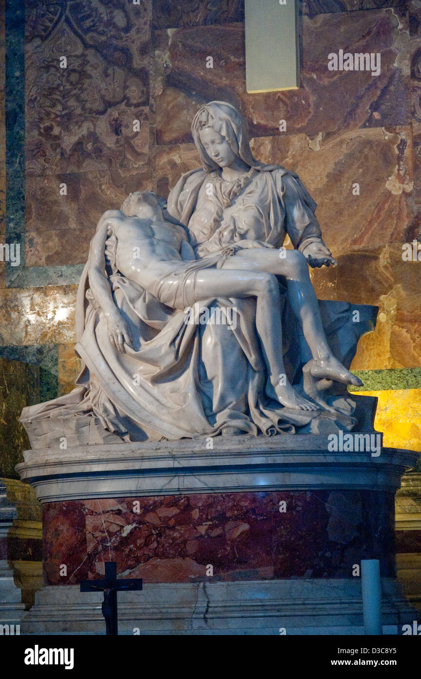 Michelangelos Pieta Statue Stockfotos und -bilder Kaufen - Alamy